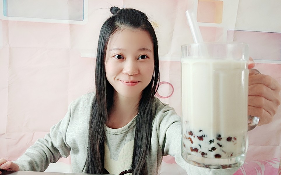在家自制“珍珠奶茶”是一种怎样的体验?奶茶醇香,珍珠Q弹,非常好喝...