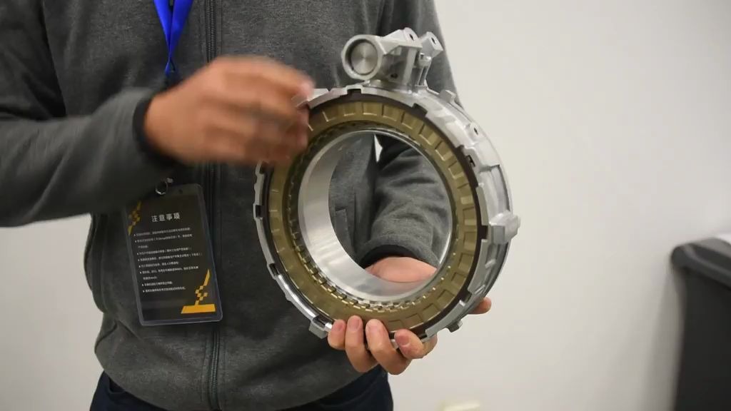 【机械】通用9AT变速箱上的可选择单向离合器,是它让这个9AT变速箱...