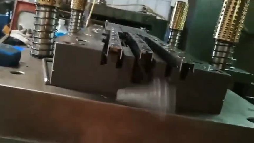 滑轨一出三连续模印钞中…