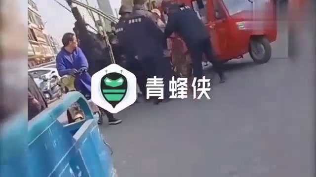 市容管理企业不顾老人大哭收甘蔗公司负责人曾公开分享管理经验