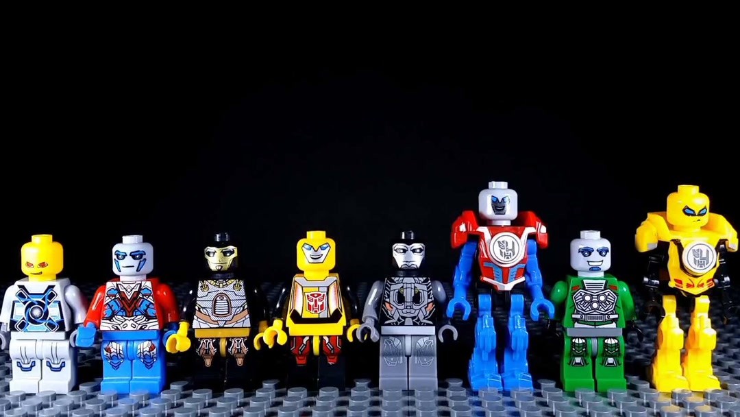 集齐乐高迷你积木变形金刚不容易