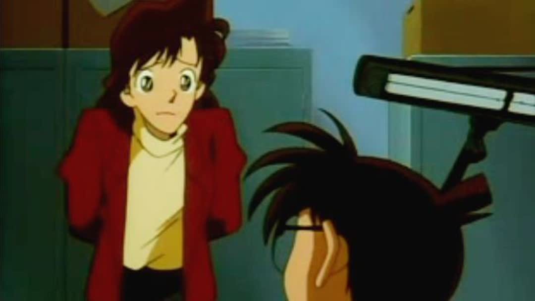 名侦探柯南:柯南身份要被揭穿,假妈妈出现,带走柯南