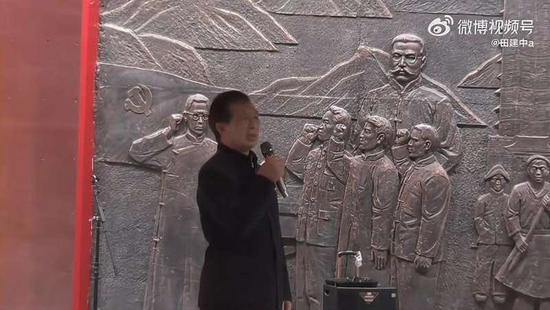 田校长在初二中考冲刺誓师大会上的讲话 微博开学季 田建中