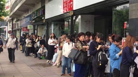 上影节售票系统崩溃 票价被炒到1200—早班机