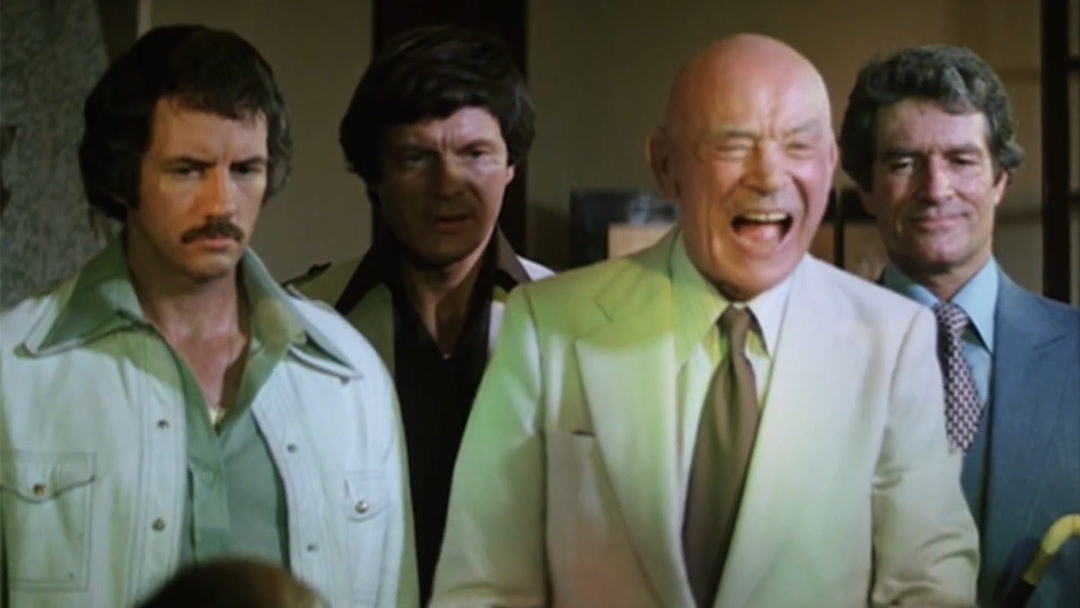 死亡游戏:蓝医生家大业大,控制博彩行业,赚钱就是快!