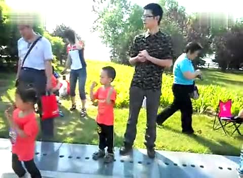 如果感到幸福你就拍拍手