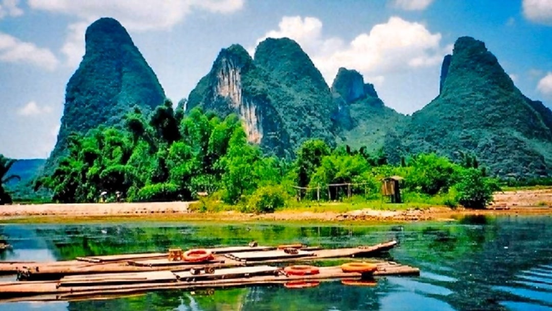 音乐欣赏:《阳朔美景画中游》(李志辉)