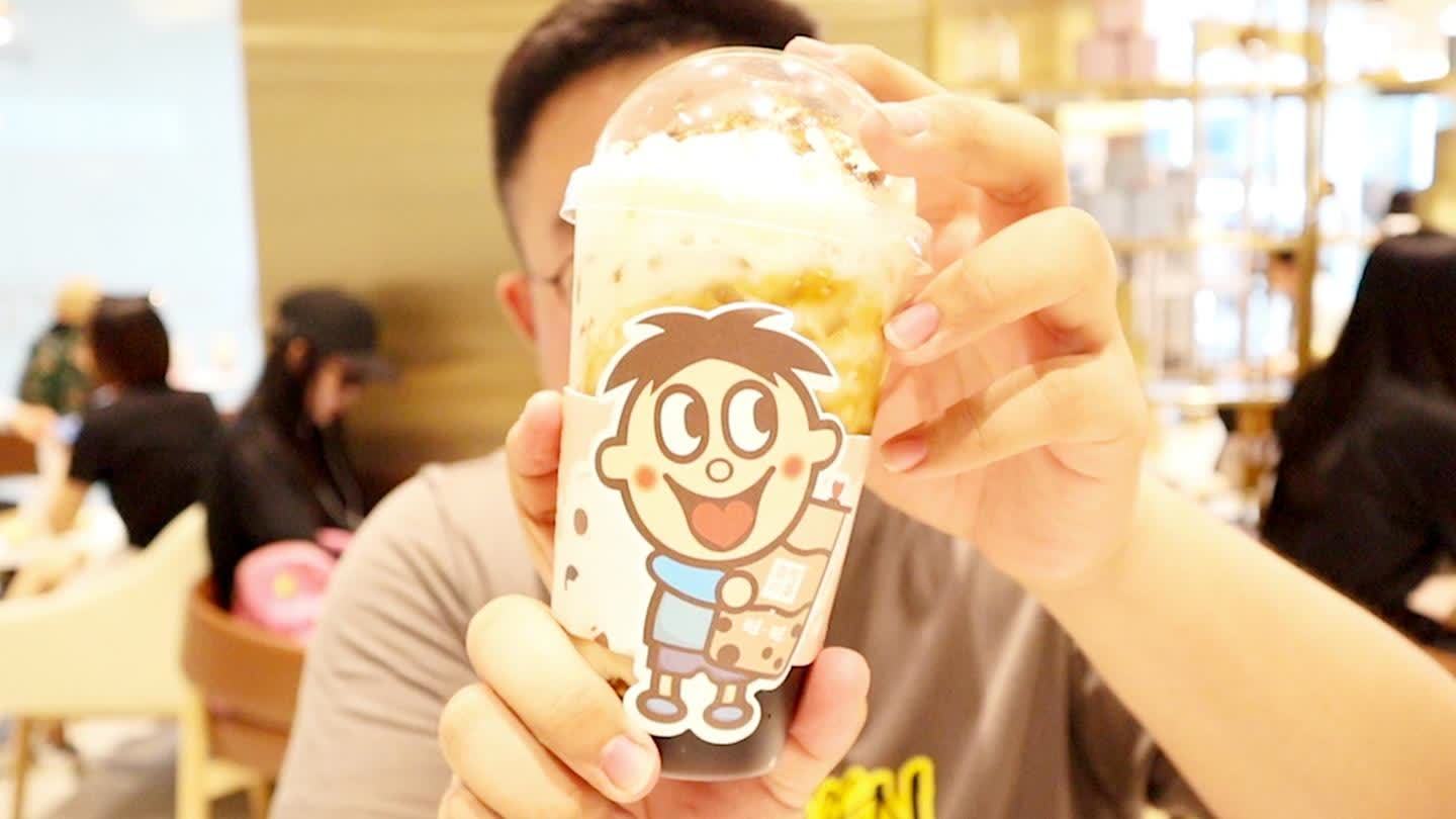 小伙第1次喝奈雪的茶,2杯花了58,喝完都蒙了,我喝的这是啥?