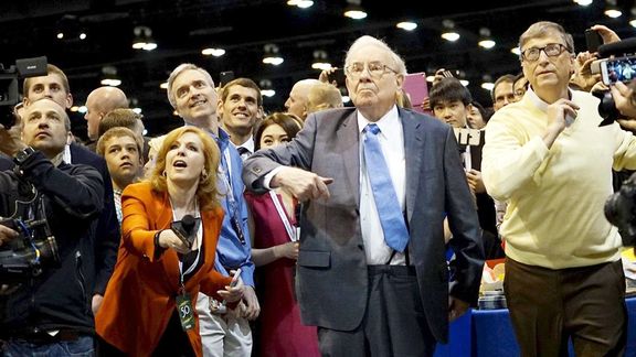 “股神”巴菲特召开股东大会,对我国这些经济看好,赶快来看看