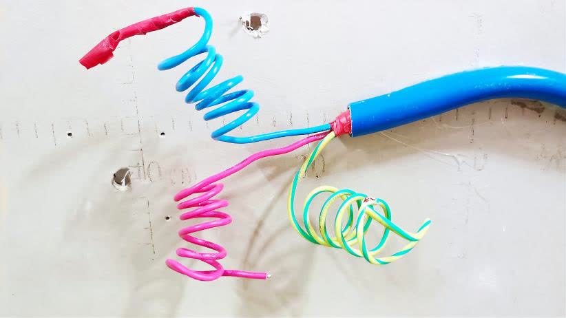 PVC软管怎么做成伸缩弹簧状