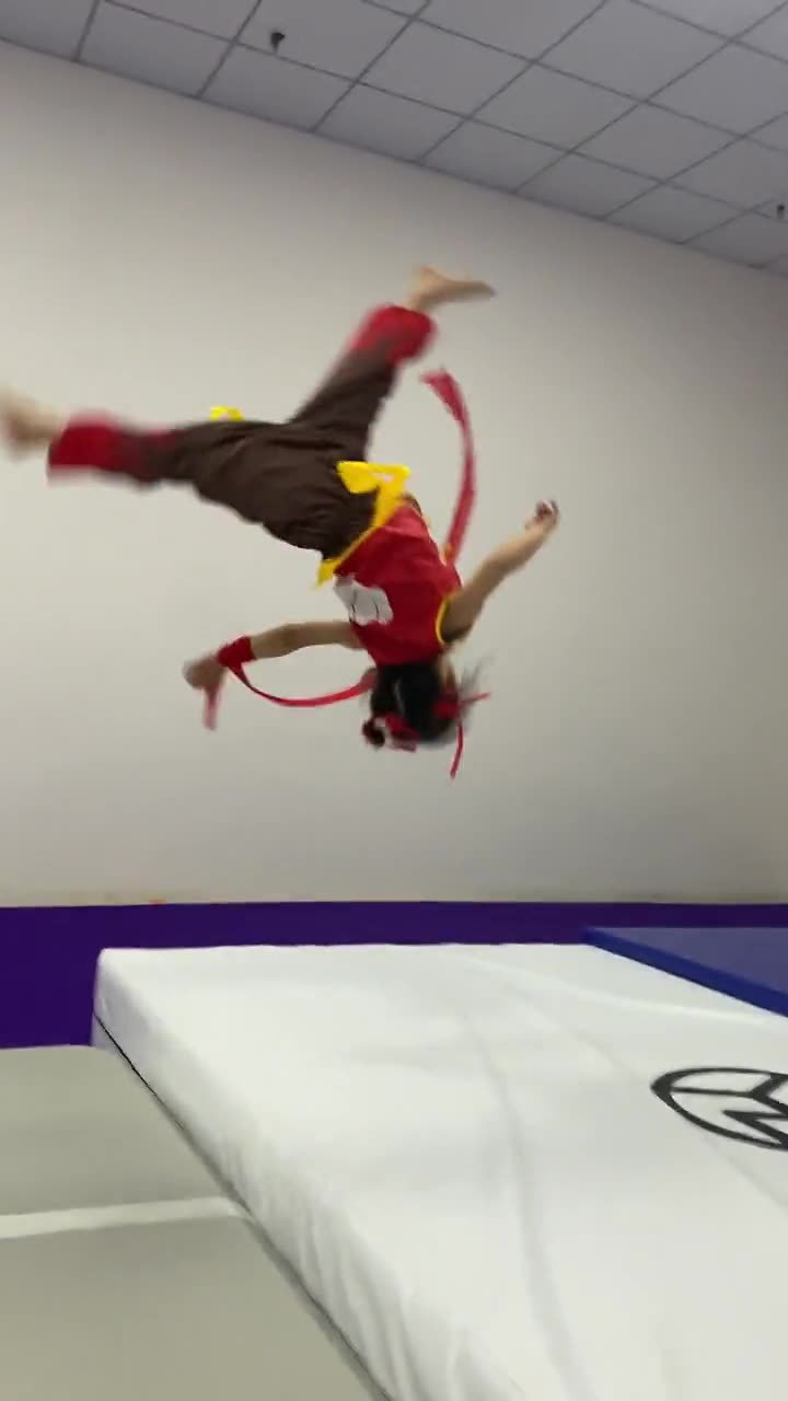 小哪吒紫璇无敌、你们随意