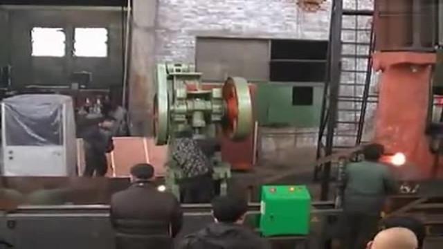 安阳锻压16KJ数控全液压模锻锤通过验收