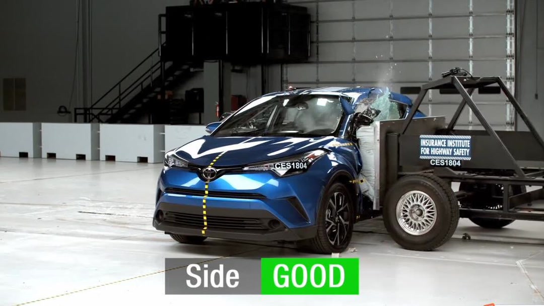 2018款丰田C-HR碰撞测试详细展示