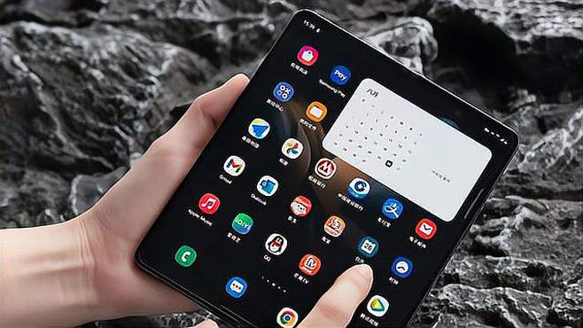 真正的旗舰折叠屏手机,三星Galaxy Z Fold 4体验