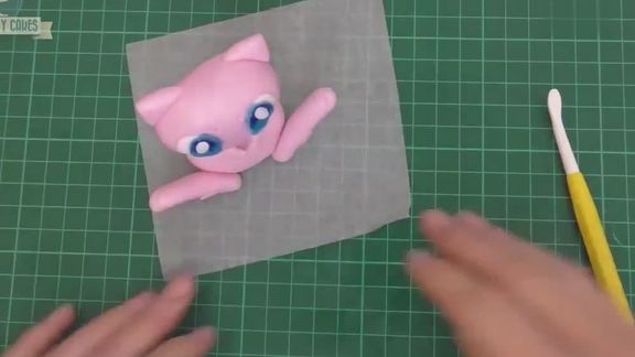 手工DIY制作聚合物粘土模型——泥饼蛋糕