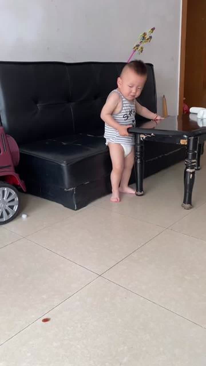 每个生命的诞生都有他独特的使命,比如眼前这位,他的诞生就是为了...