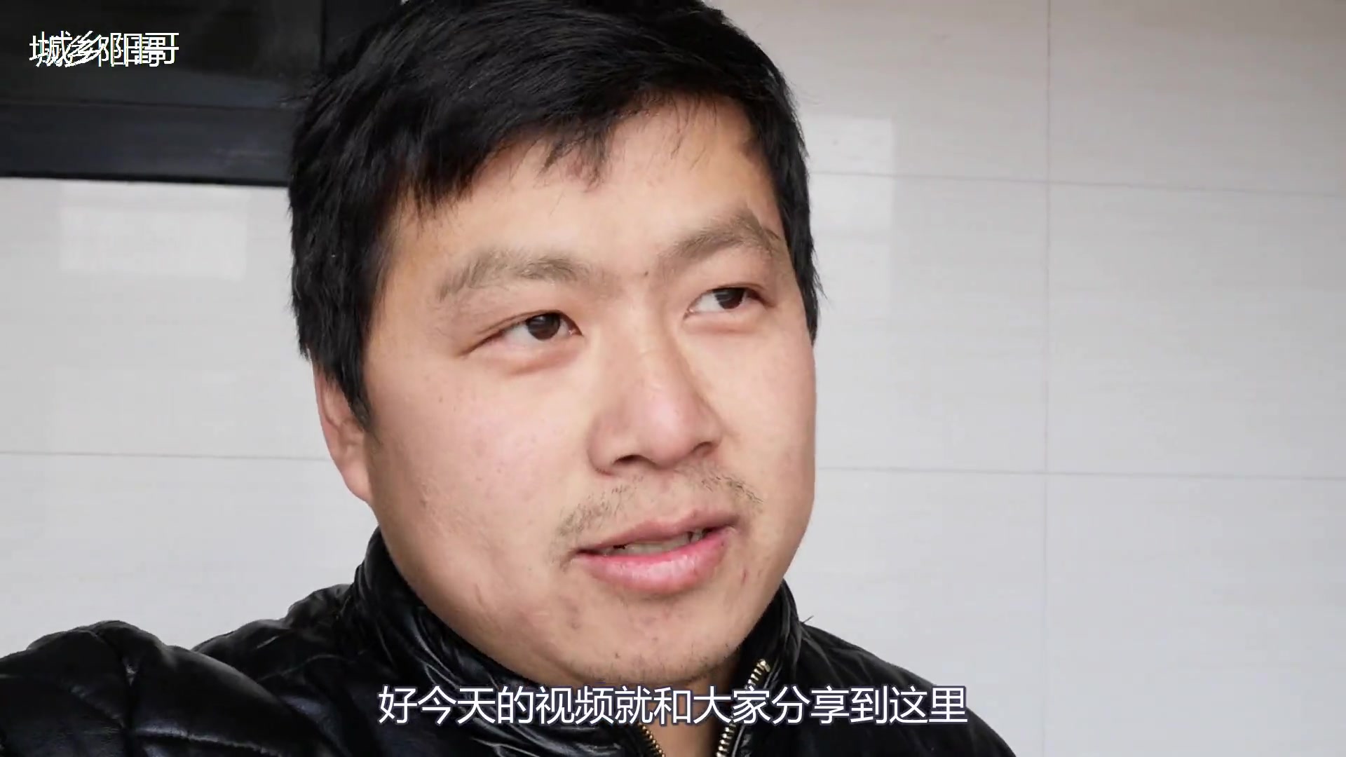 开门就是电井、消防栓,这样的房子你会选么,选边户不是没道理