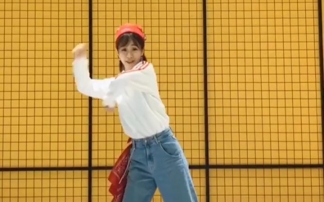 比较有活力的简单舞蹈视频