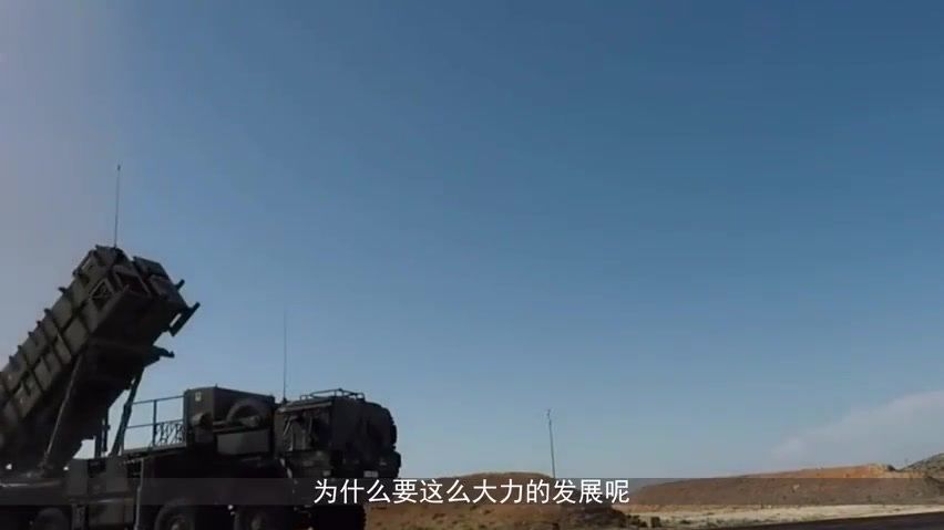 日本上空卫星被中国东风导弹击毁,日本强烈抗议,普京:这是警告