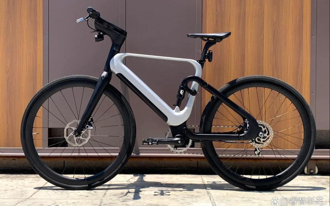 出行黑科技,全球首辆可交换电池的电动自行车,支持指纹面部解锁