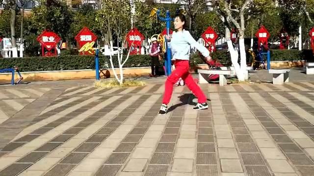 轻快简单鬼步舞《众人划桨开大船》,你们喜欢吗?