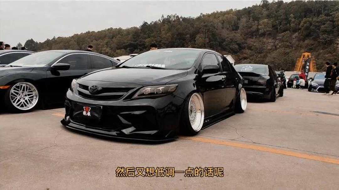 几万块的卡罗拉改装后变拉风神器!低调的风格你喜欢吗?