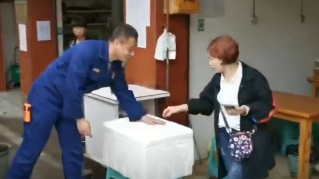 长宁震区消防员买早餐3次付钱被拒 老板娘:这是我的一点心意