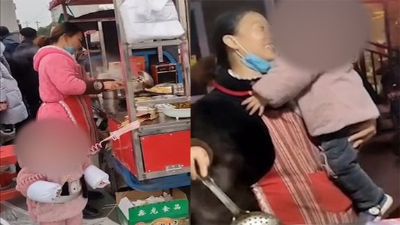 为母则刚!残疾妈妈独自摆摊带娃,一根安全绳拴住孩子的安全
