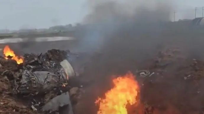 果然视频|突发!美军一架F-16战机在韩国坠毁