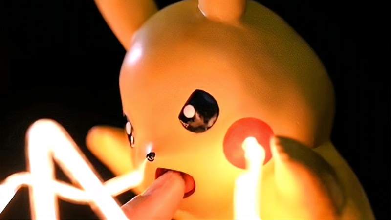 如何用3D打印笔制作一个精灵比卡丘1