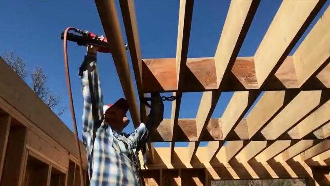 大神独自一人耗时3年,设计到结构再到室内的施工全过程,厉害了