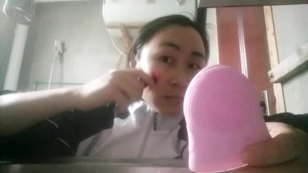 ￥108包邮德国电动洗脸仪面部毛孔清洁器充电式美容仪家用硅胶洁面...