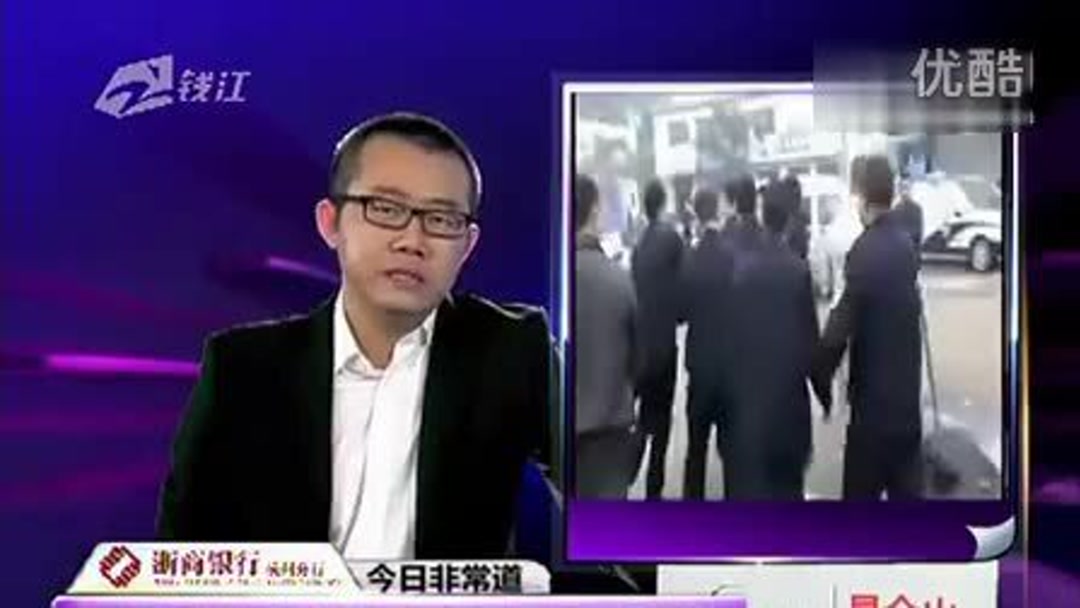 纪实:城管打警察谁给的胆子