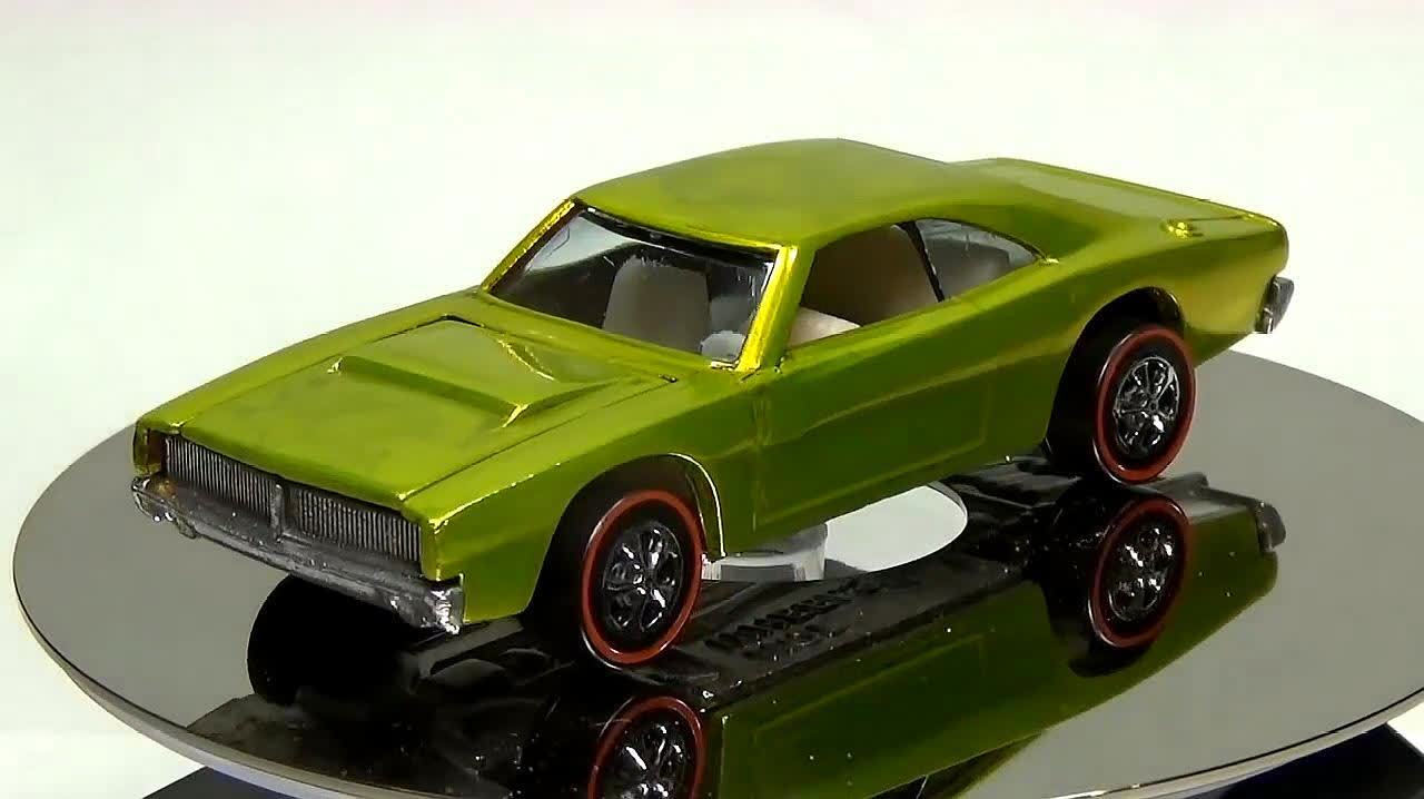 破旧成这样的模型小车舍不得扔?看看牛人是怎样完美修复的!