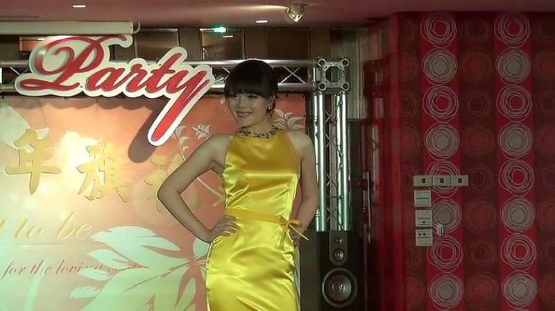 美女时尚旗袍秀,T台走秀,模特身材火辣,魅力无限