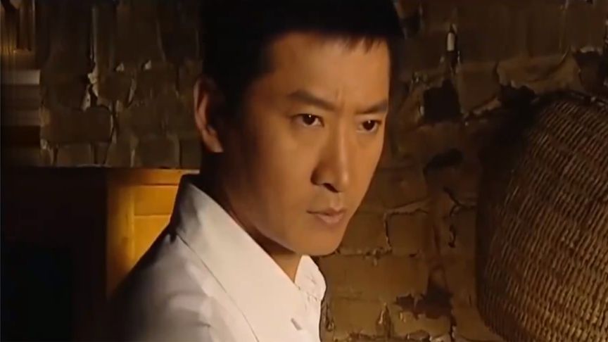 秘密列车:特工模拟杀人犯的行程,谁知是神还原,太厉害了