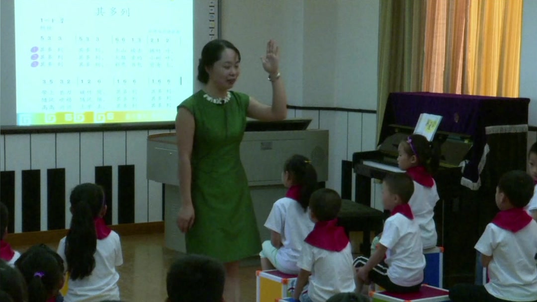 人教版一年级唱歌教学《其多列》课堂实录第二段