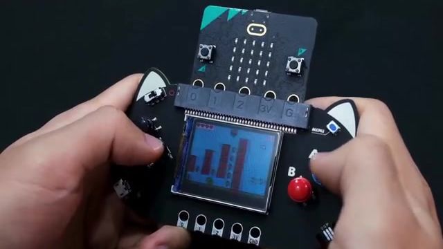 一秒将你的microbit v2升级为游戏掌机的秘诀,我只告诉你哦