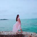 在被窝里唱歌的鲨鱼 