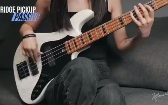 【卖时光乐器】Moonrise jari-200电贝斯试听(附参数)