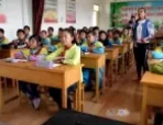 八 数据的表示和分析_复式折线统计图_第一课时(市一等奖)(北师大版...