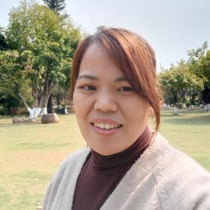 百灵在南宁 