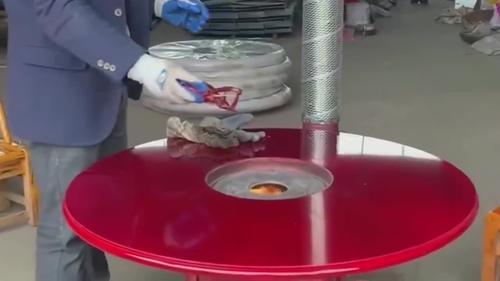 这大哥发明的新型炉子,太实用了!