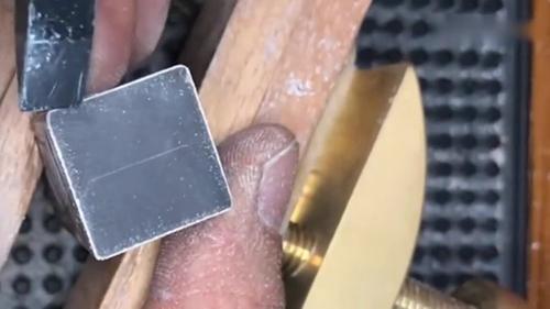 牛人创意:刻的啥字没看出来,害我跟着吹了好半天