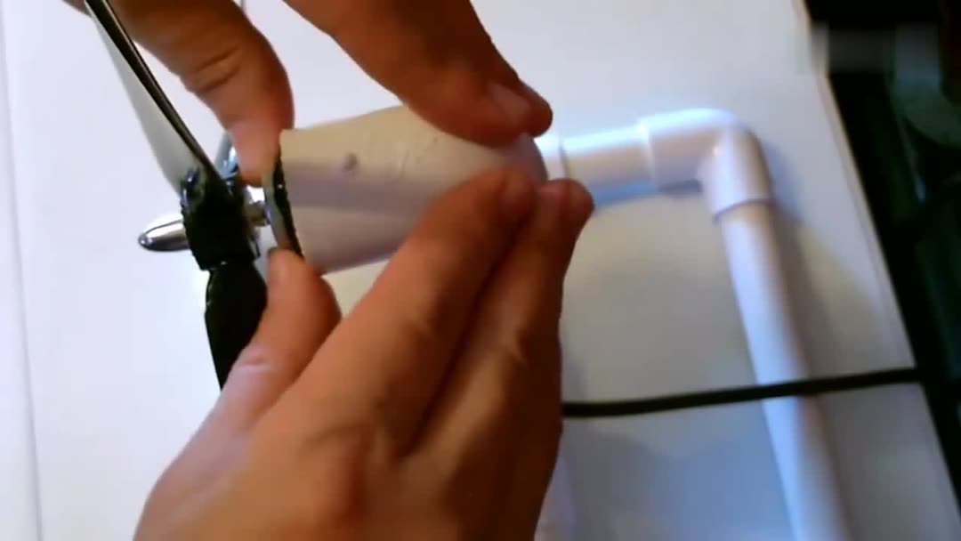 牛人教你自制一个风力发电机,以后再也不用交电费了 1人正在看