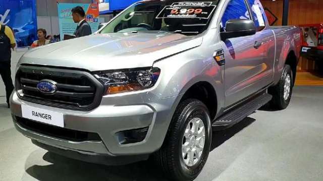 福特Ranger闪亮登场,这款中型皮卡车你会买单吗