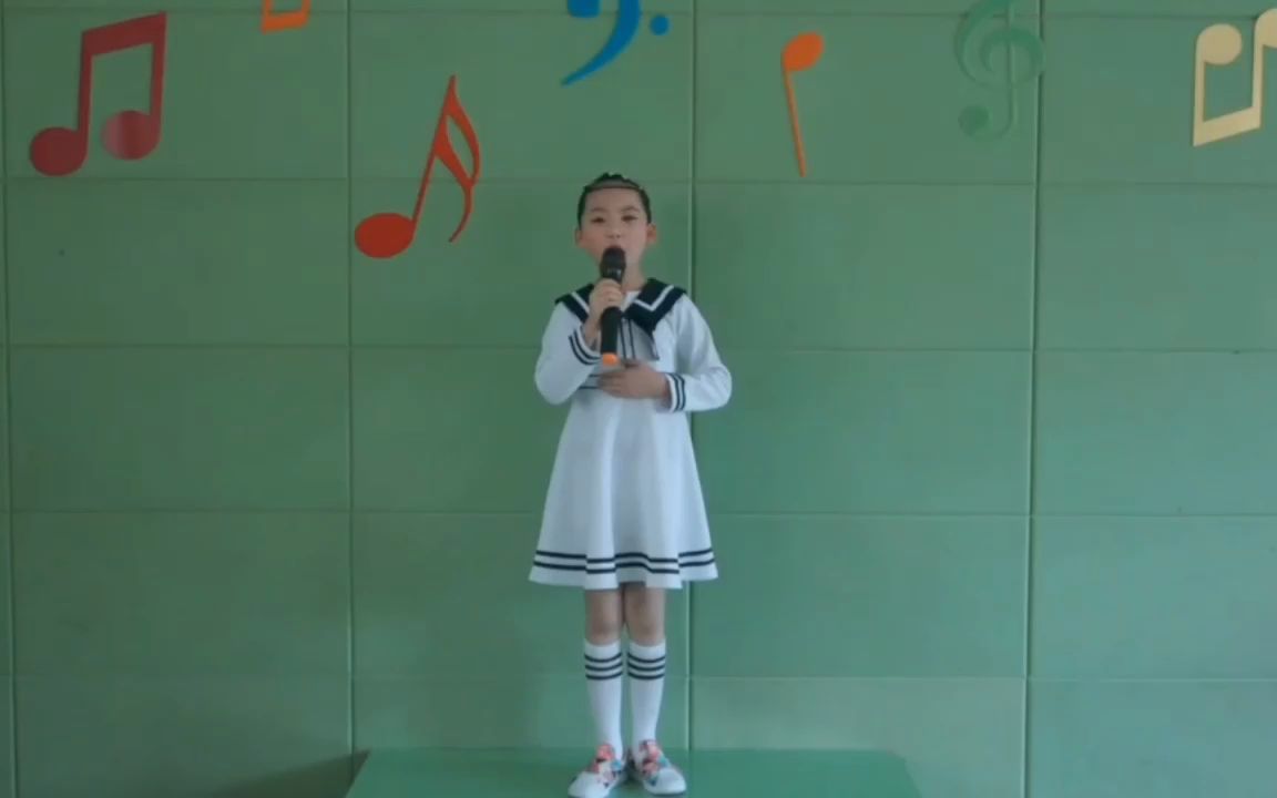 31号赵琪雯+原创(自我介绍+情景模拟主持)