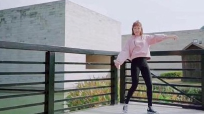 青春美少女panama完整版舞蹈,C哩C哩我们一起跳起来