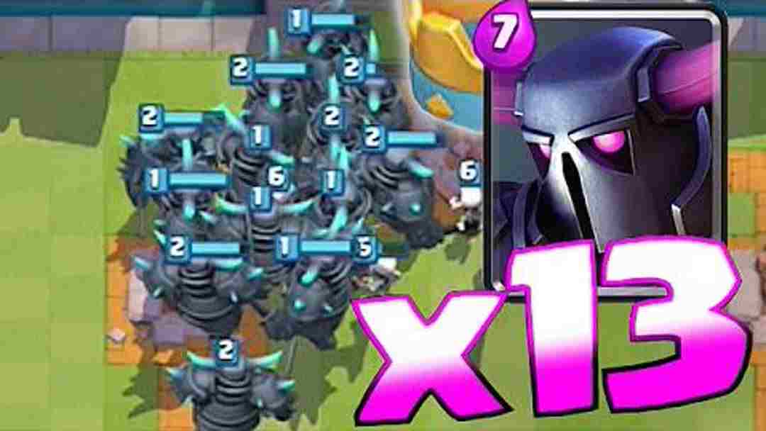 皇室战争:13个皮卡超人英勇对战