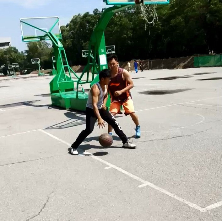 十六中四班班草 